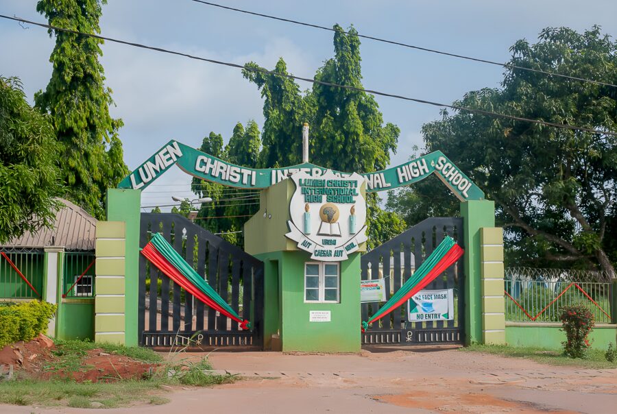 Reviews – The International School, Ibadan (ISI) – Best Nigerian Schools
